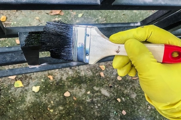 Best Paint Stripper for Metal - How to Remove Paint from Metal Easily